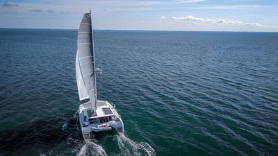 Boat Review by Multihulls World of: Catamaran Ocean Renegade R5 ...