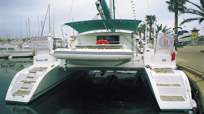Boat Review by Multihulls World of: Catamaran Catana 401 - Multihulls World