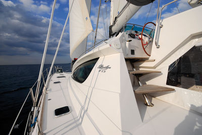 Boat Review by Multihulls World of: Catamaran Privilege 615 ...