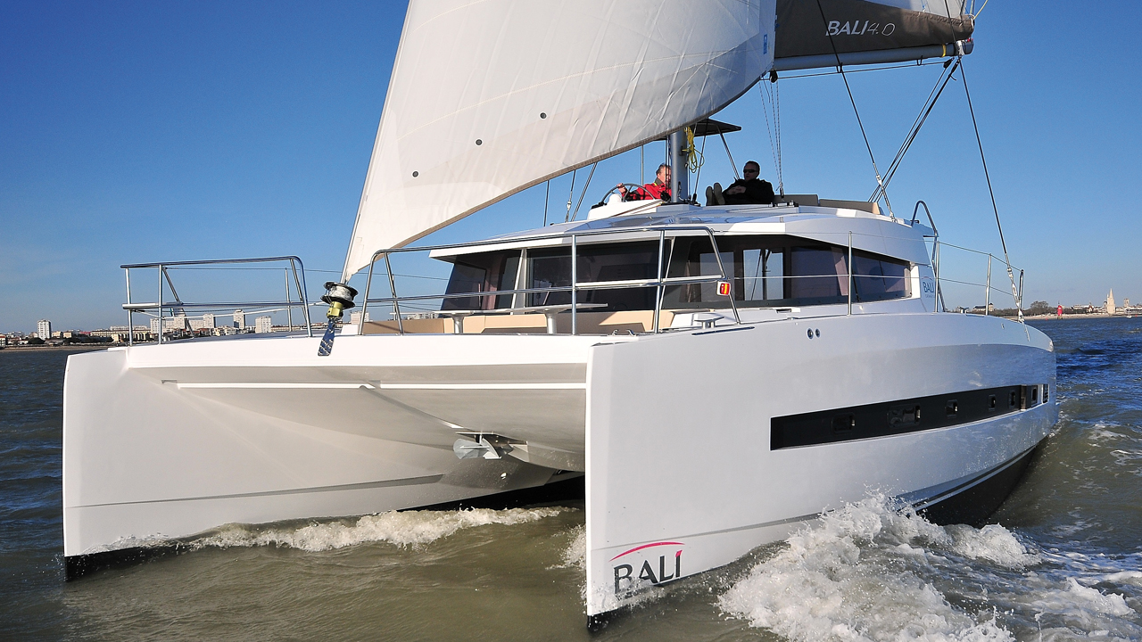 Which 40-foot catamaran for cruising? - - Technical - Multihulls World ...