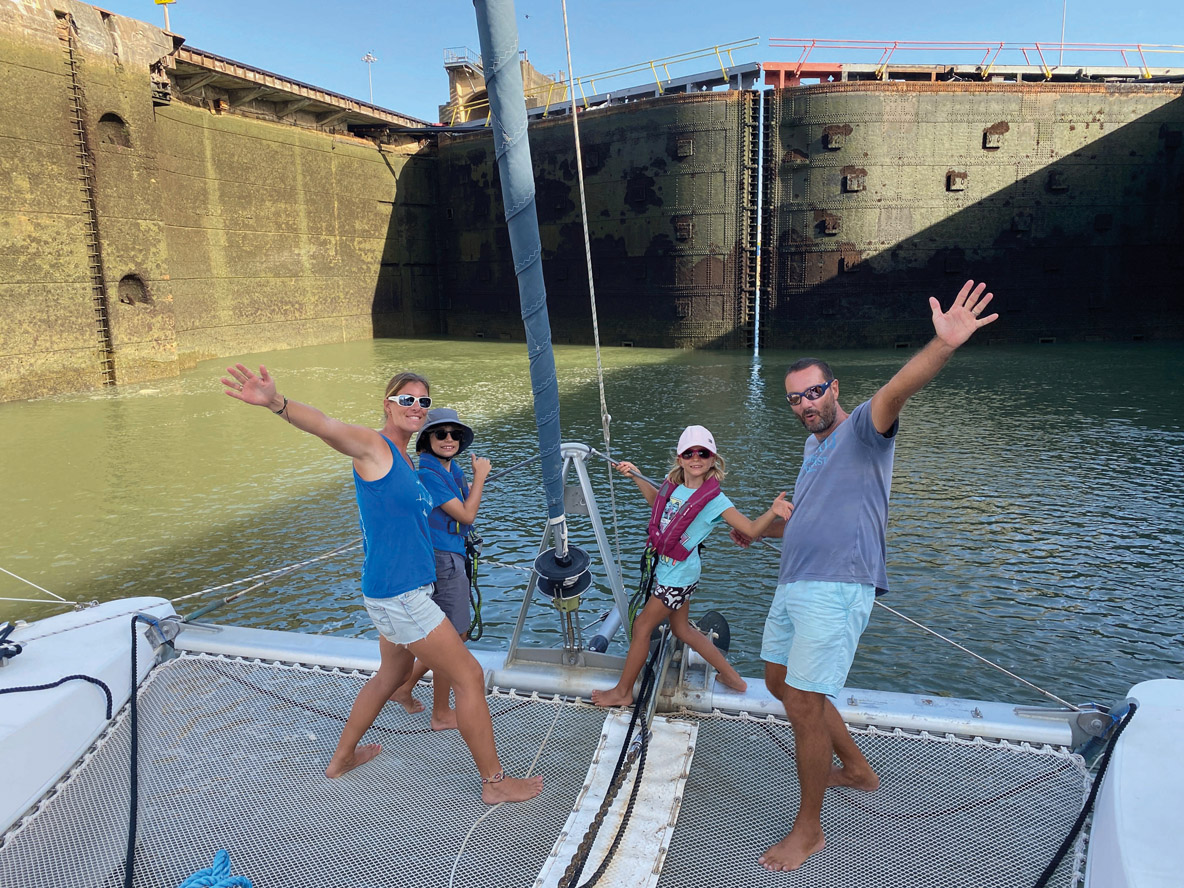 Niue - The gates to the Pacific Ocean - Cruising - Multihulls World ...