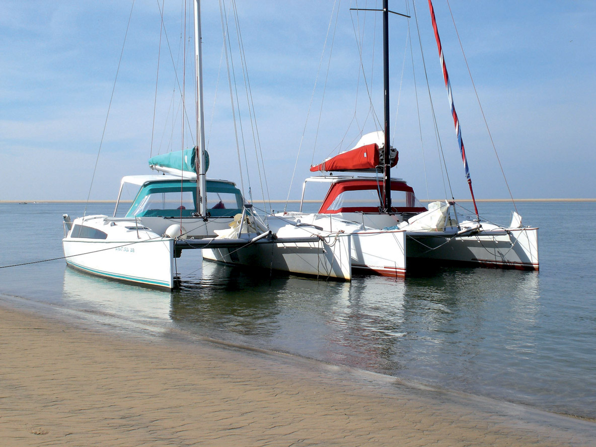 Refit - In search of technical info on the Aventura 28 - Readers Spots ...