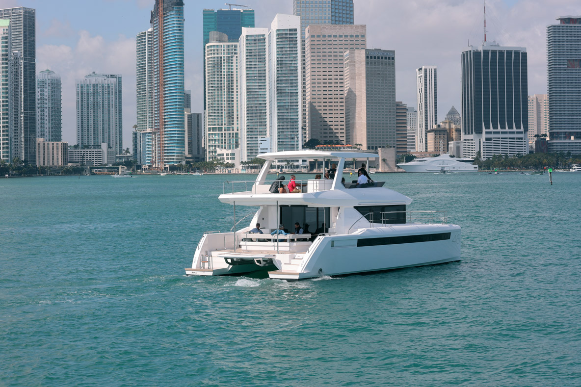 Miami & Florida - The American boating spirit - Boat Show - Multihulls ...