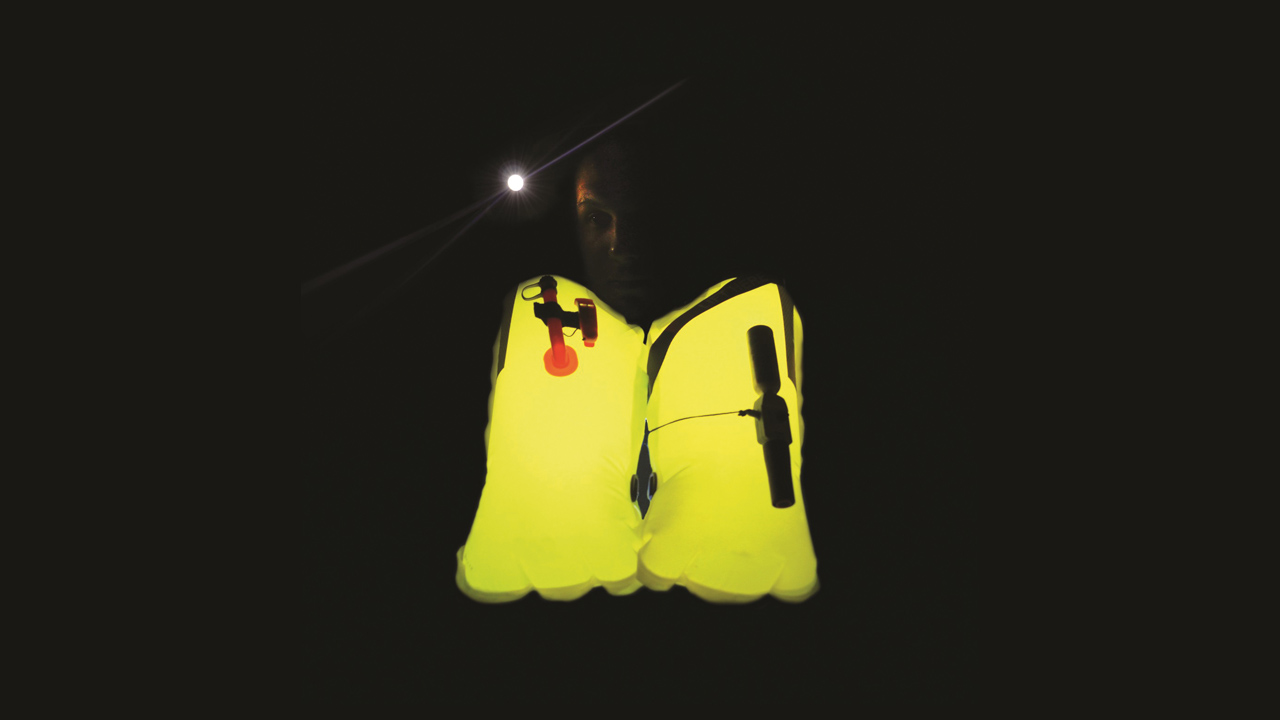 MOB (Man Overboard) - - Technical - Multihulls World - Multihulls World