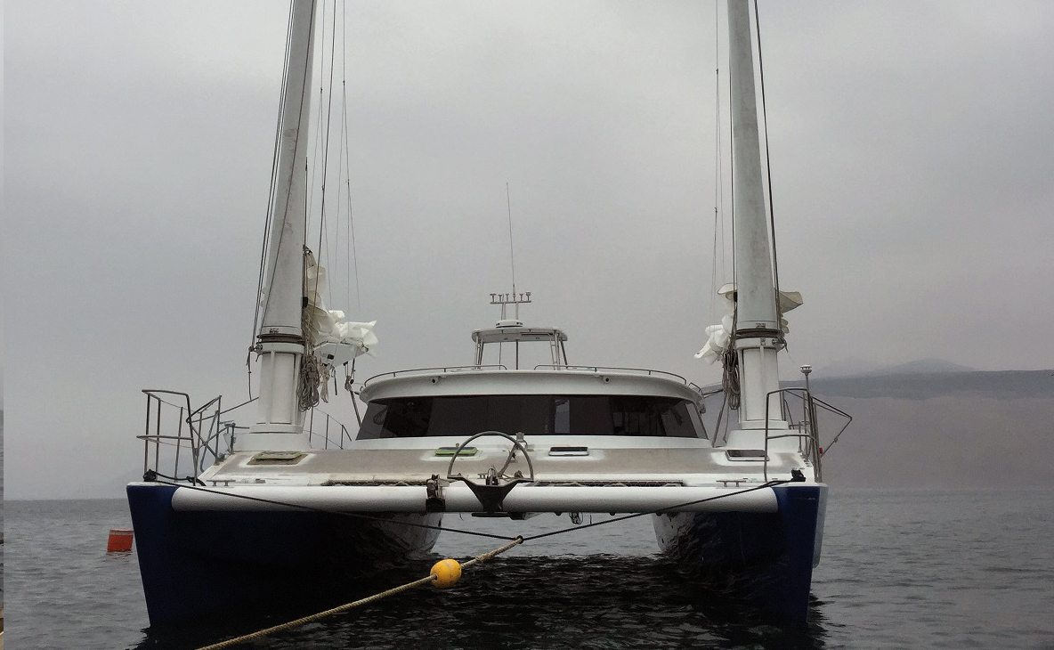 A Kelsall 60 with an innovative rig - - News from the builders ...