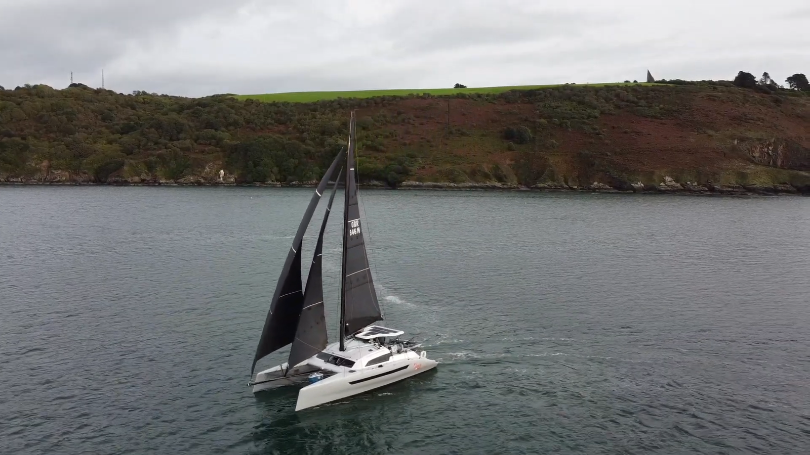 Dazcat 1295 - Boat Review Teaser - Catamaran - Multihulls World ...