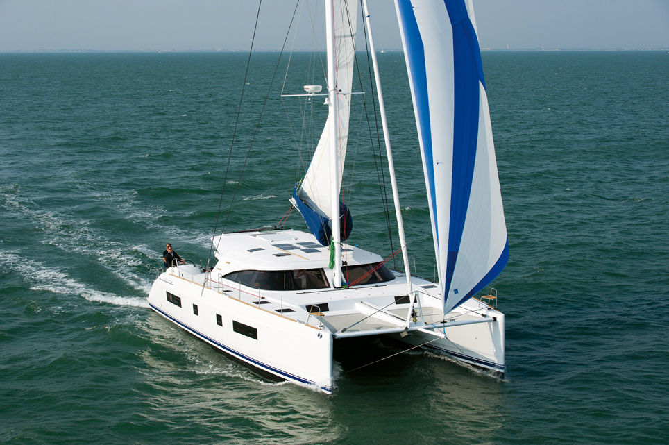 Downwind: under full sail! - - Technical - Multihulls World - Multihulls World