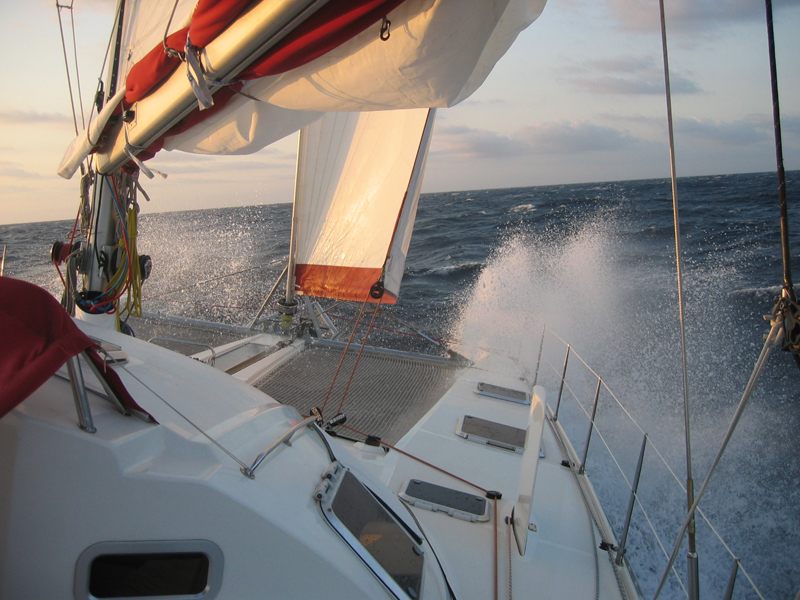 Weekend catamaran training - - Catamaran - Multihulls World ...