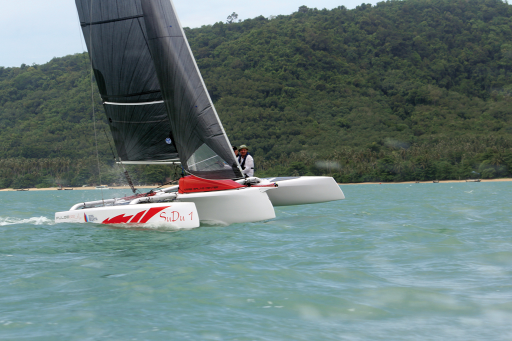 Shapes For Fiberglass Trimaran Hull | Page 2 | Boat Design Net