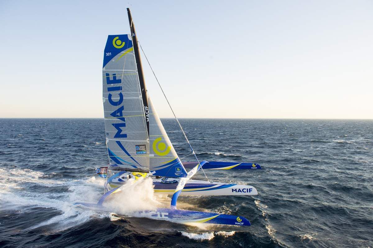 Ultim Macif 100 - Actual Leader to buy the maxi trimaran - Offshore ...