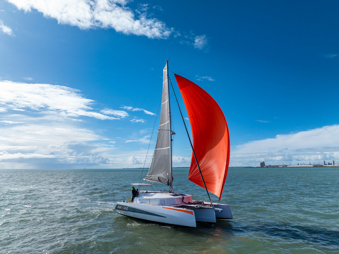 NEEL 43 Performance - Boat Review Teaser - Trimaran - Multihulls World ...