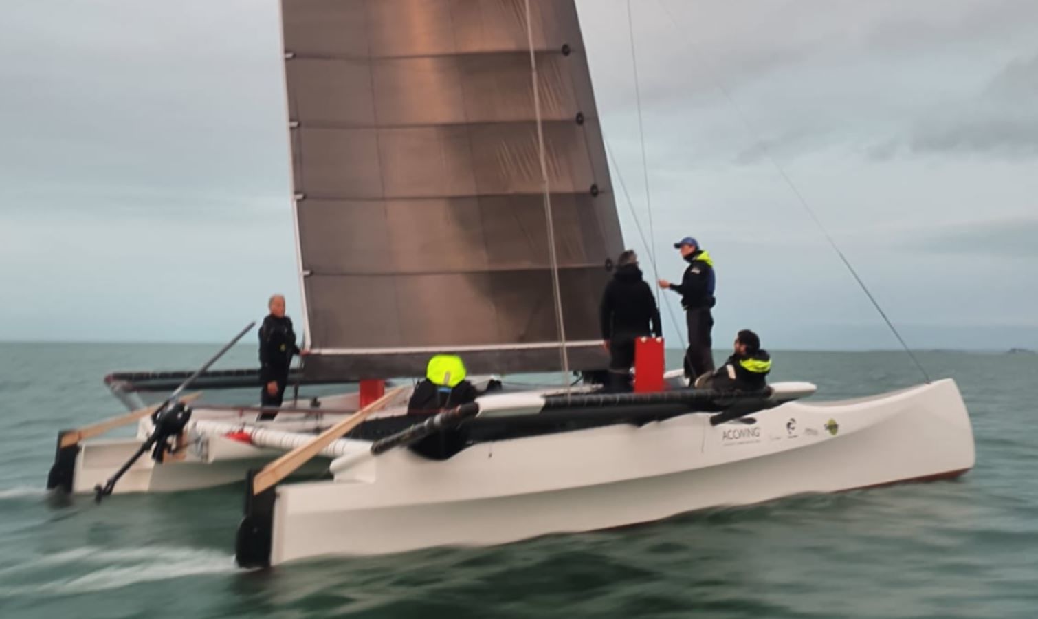 Flexible wing sail for anyone - An exciting new prototype - Catamaran ...
