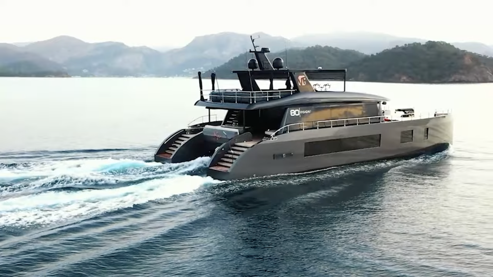 VisionF 80 Power Catamaran - Teaser - Multipower - Multihulls World ...